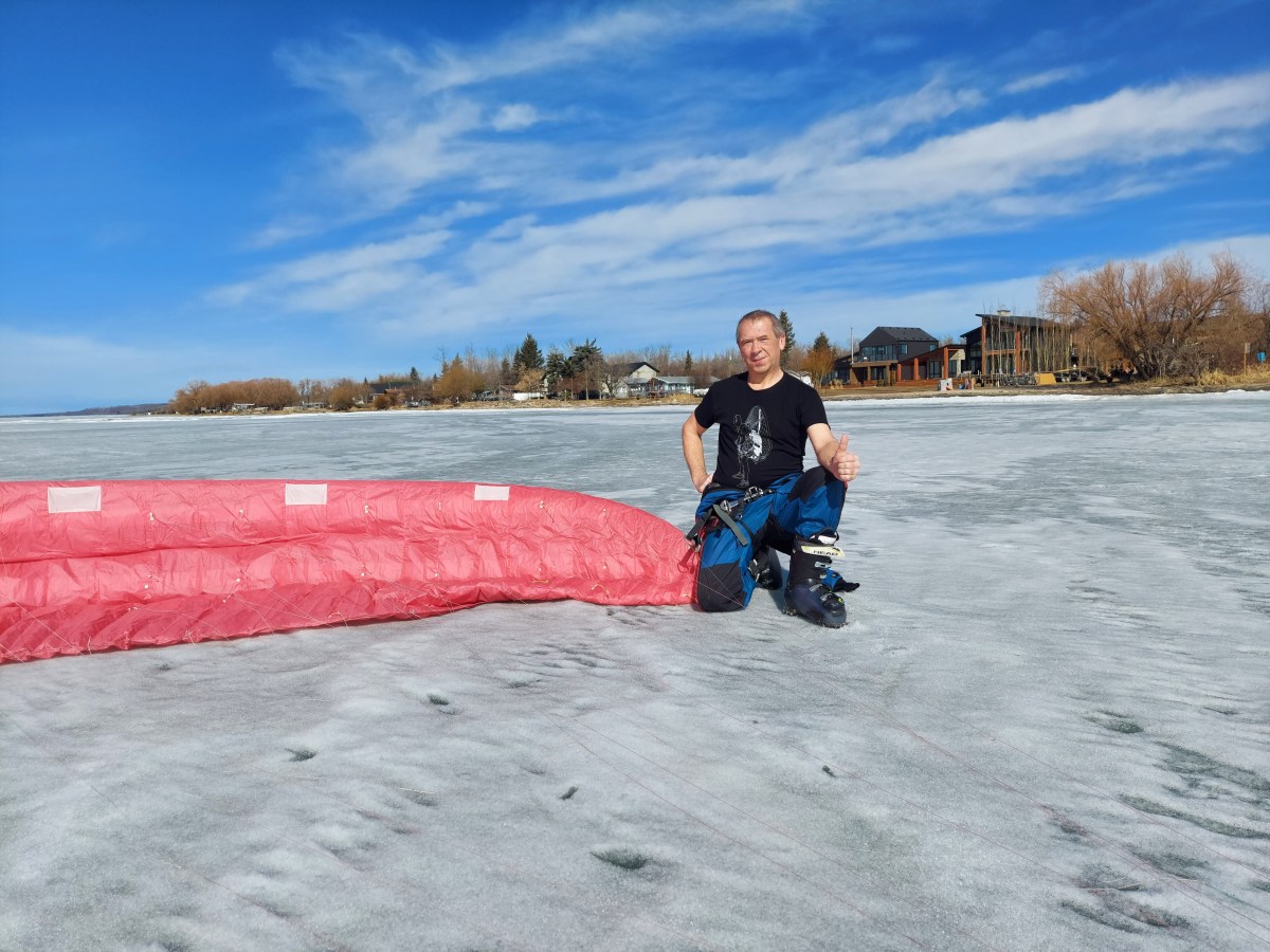 About – Snowkiting in Alberta